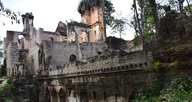 Sujanpur Fort: Sense The History – The Traveller Trails