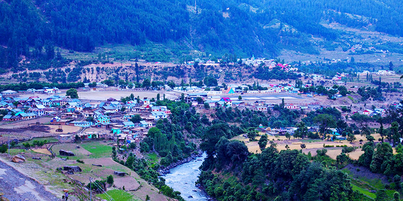 Cliffhanger Ride from Kishtwar to Pangi – The Traveller Trails