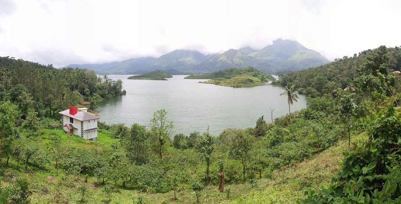 Where To Go In Kerala? Five Best Destinations You Must Add To Your ...