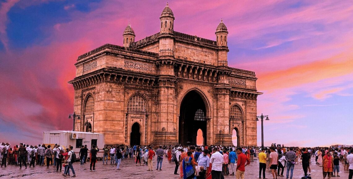 The Five Most Iconic Gateways Of India – The Traveller Trails
