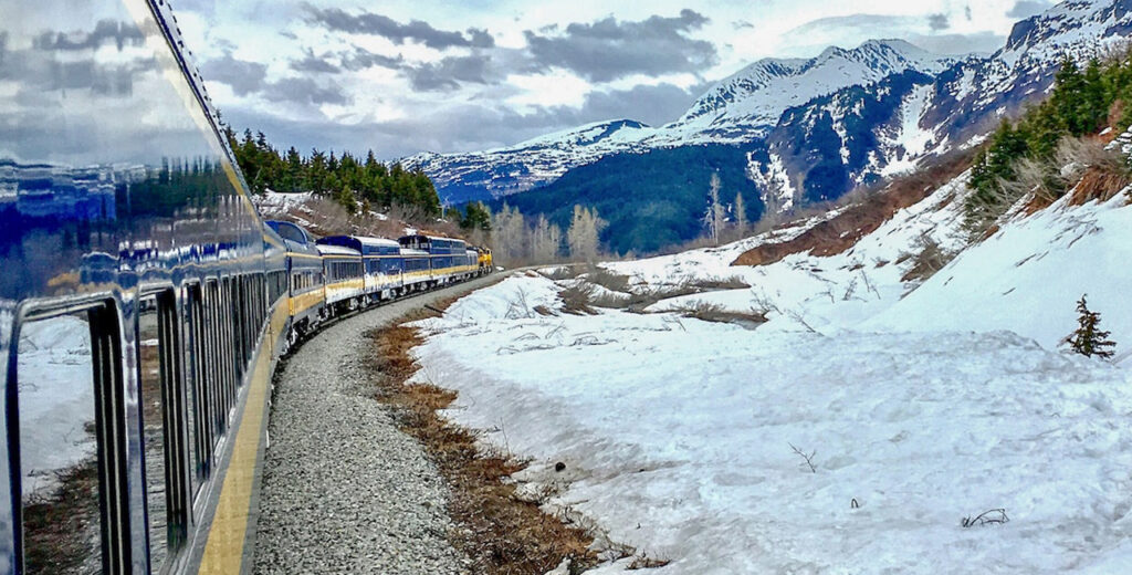 5 Of The World’s Most Unique Railway Routes – The Traveller Trails