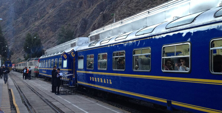 5 Of The World’s Most Unique Railway Routes – The Traveller Trails