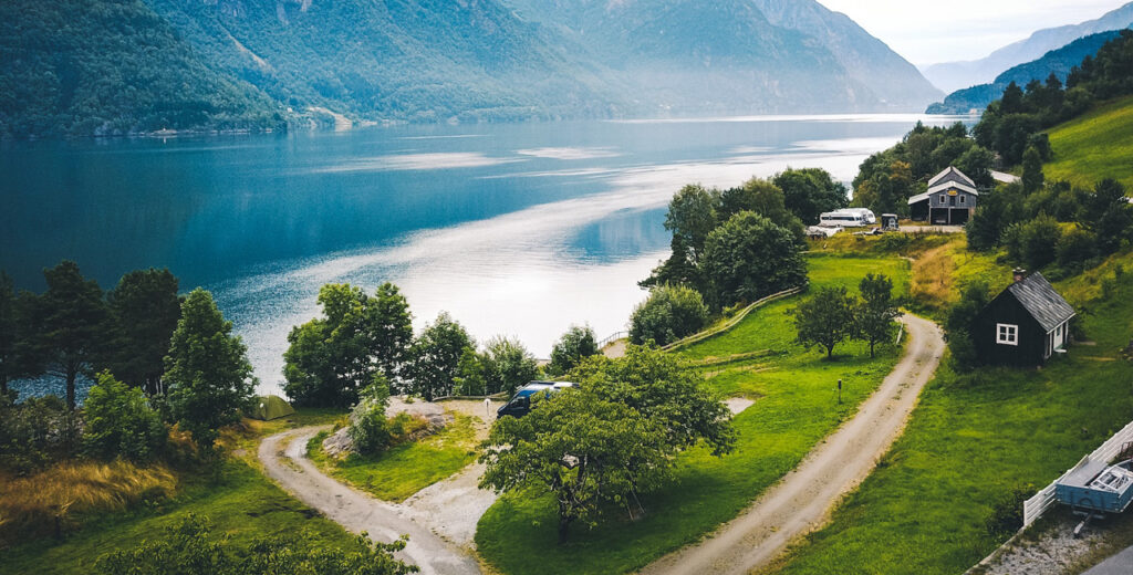 The Five Super Safe Countries For Women To Travel Solo – The Traveller ...